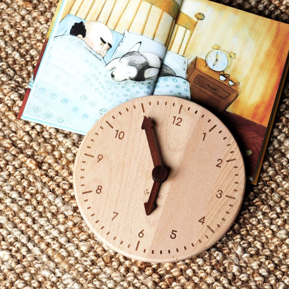 Learning to tell time clock